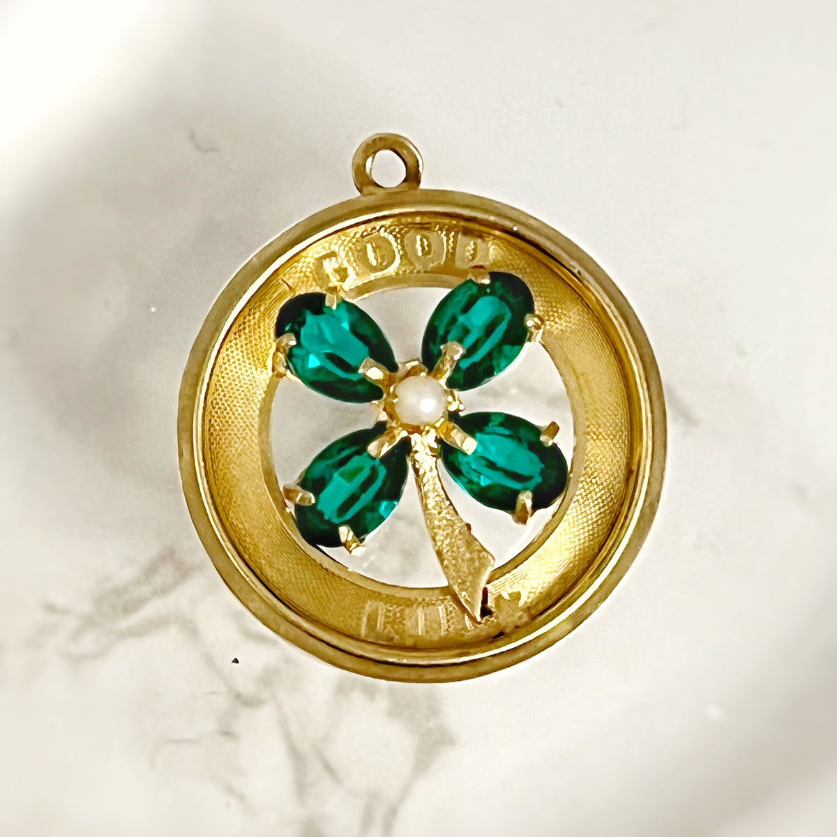 Good Luck Medallion – Kitty's Karats